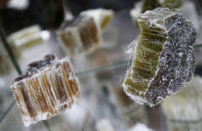 Come riconoscere l’amianto e come comportarsi - Bonifiche Amianto